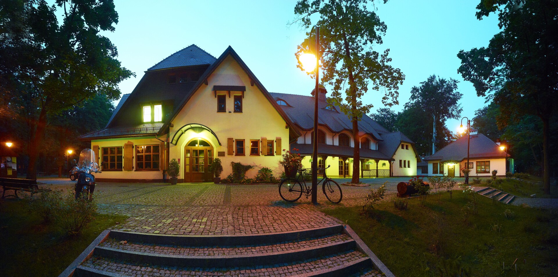 Städtereise Kattowitz und Umgebung - Polen Travel (DE)