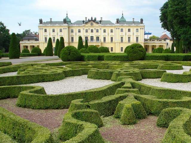 Białystok – het Versailles van Polen in een prachtige tuin